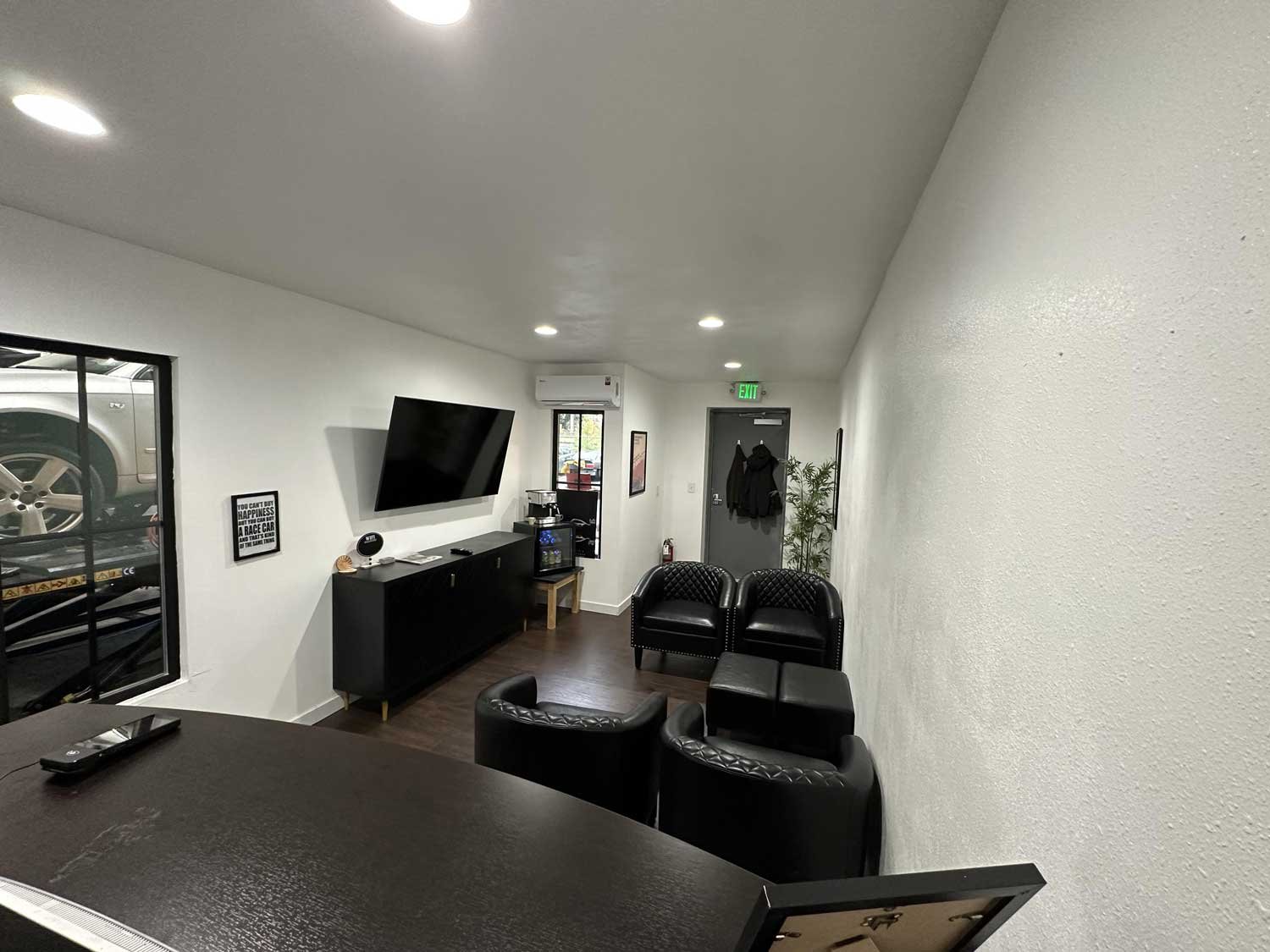 Momentum MotorWorx | Auto Repair Shop | Tire Dealer Kent WA